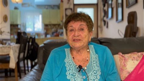 חביבה פינסקי Youtube