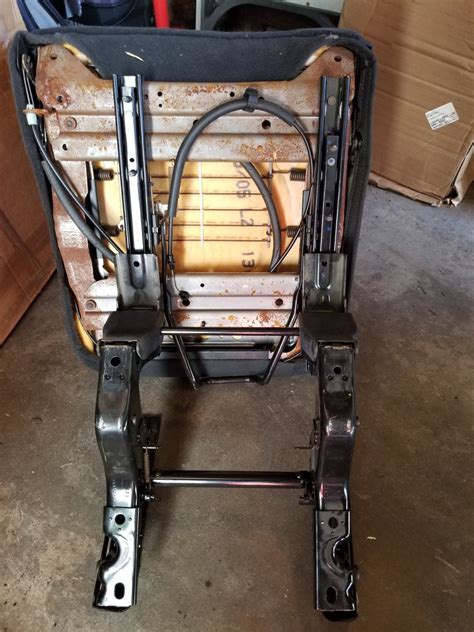 03 06 Seat Bracket Install In 99 Tj Jeep Wrangler Tj Forum And Community