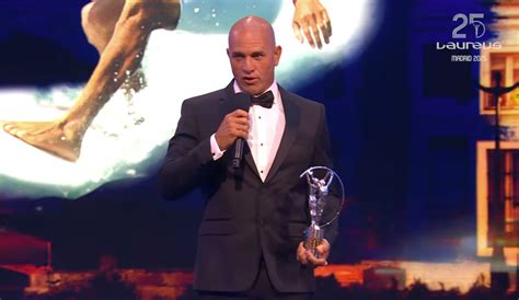 Watch Kelly Slaters Emotional Laureus Awards Lifetime Achievement