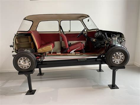 Mini Cooper Cutaway Photo