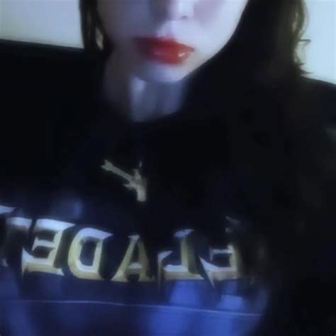 Sofia D Sofleon • Threads Say More