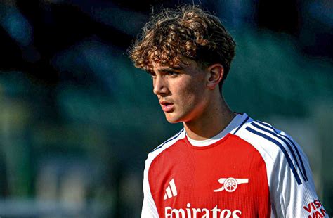 Arsenal To Submit Offer To Allow Star To Make Premier League Debut Nowarsenal