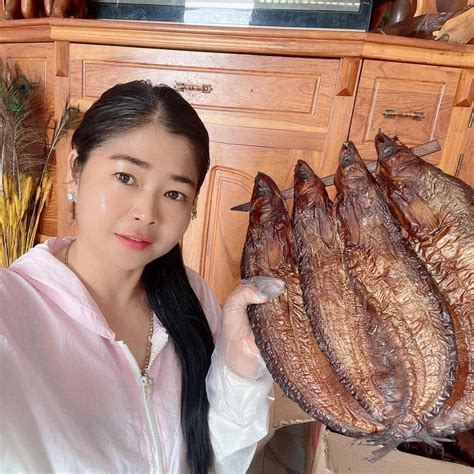 មុីមុី ត្រីស្រស់ធម្មជាតិមានលក់ត្រីងៀតគ្រប់មុខលក់ដុំនិងរាយក្នុងនិងក្រៅប្រទេស Phnom Penh