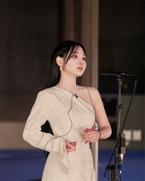 차시아 Chasia • Instagram Photos And Videos