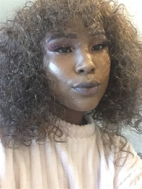 Brown Coco Webcam Model Profile Xhamsterlive