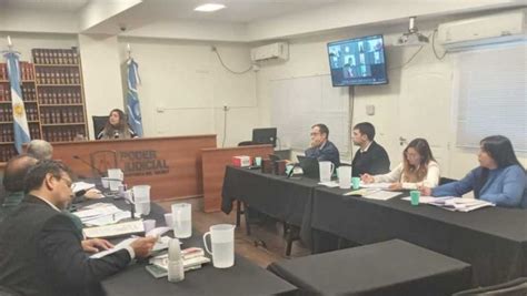 Sextorsión Y Estafas Desde Una Cárcel De Chubut En Un Año Recaudaron