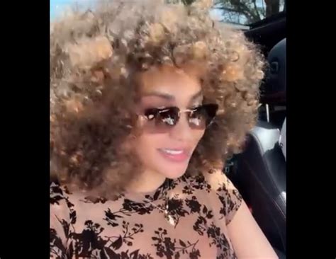 Adja Diallo Sa Nouvelle Passion Musicale Qui Fait Sensation