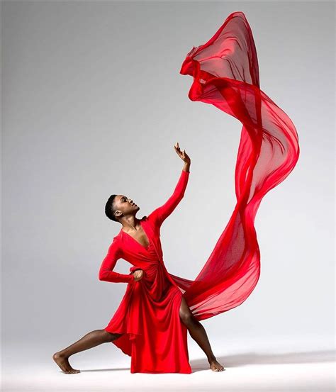 Capa Grad Pays Homage To African American Dancers Dancer Photography