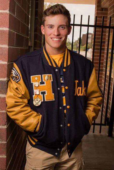When To Expect Your Class Jacket In High School Shunvogue