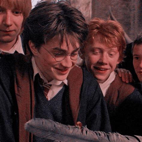 Harry And Ron Harry Potter Actors Harry Potter Cast Harry Potter Film