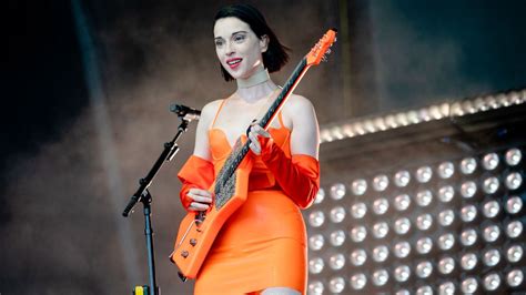 St Vincent Is The Queer Genre Bending Musician Of Our Dreams Them
