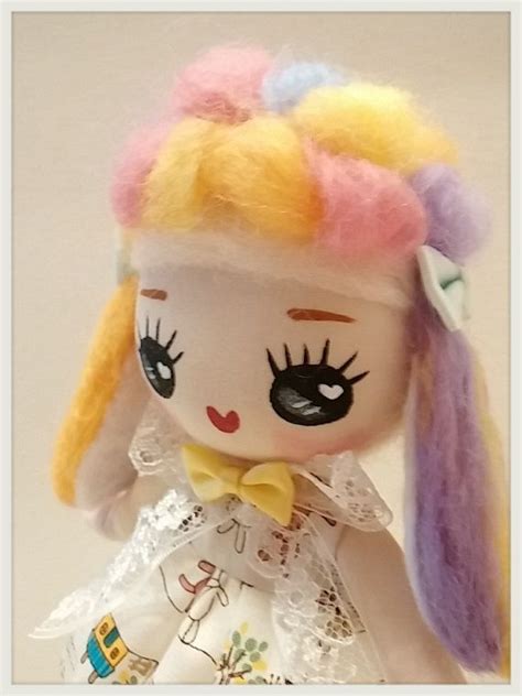Japanese Vintage Pose Doll Big Eyes Dolly She Is Poddle Pose Doll Rainbowine Pose Dolls