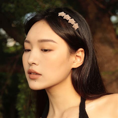 Aestaqua韩国进口米珠花朵日系少女温柔刘海压发带梳齿头箍发箍虎窝淘