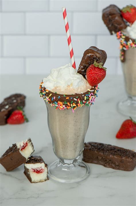Gansito Milkshake Malteada De Gansito Nibbles And Feasts