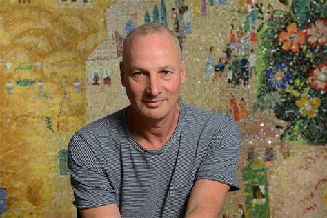 רועי ברנד האמנות נותנת כח וסיבה להמשיך ולהיאבק מגזין פורטפוליו