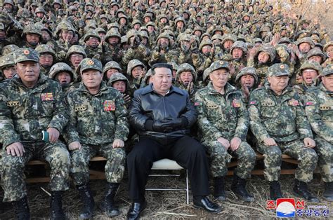 In Photos Kim Jong Un Oversees North Korean Military April 8 2025