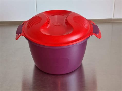 Tupperware Cuiseur à Riz Micro Ondes Gebraucht In Coinsins Für Chf 14