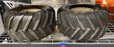 Grasshopper 21x1100 8 Mower Tires And Rims Beckort Auctions Llc