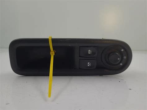 Interrupteur De Leve Vitre Renault Clio 3 Phase 2 Diesel Dubourg