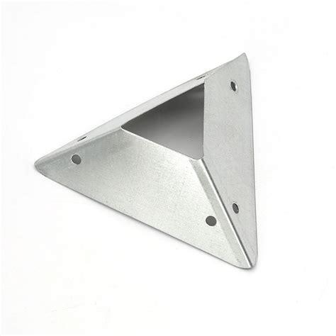 Toothed Triangle Iron Galvanized Iron Sheet Corner Coaming Boc Cover