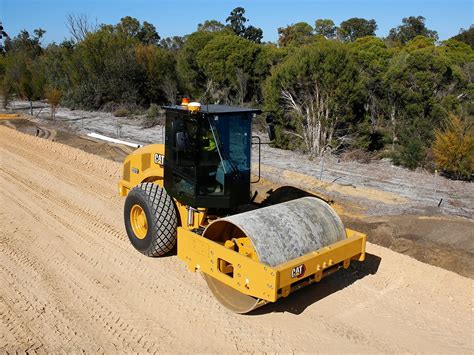 Cat Cs12 Vibratory Soil Compactor Western States Cat