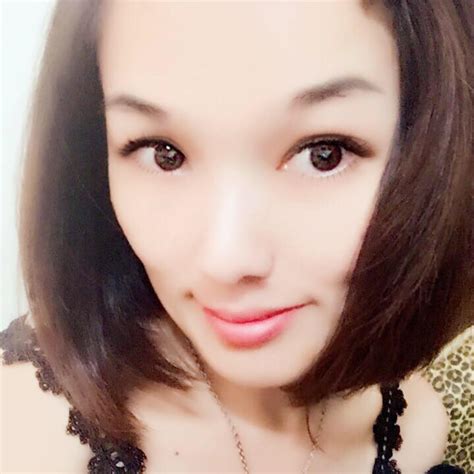 皮帶博覽會皮包皮夾休閒皮帶手工配件批發零售 Added A New 皮帶博覽會皮包皮夾休閒皮帶手工配件批發零售