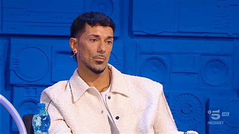 Emanuel Lo Sono Scappato Da Domenica In Cosè Accaduto Prima Di Amici Lanostratv