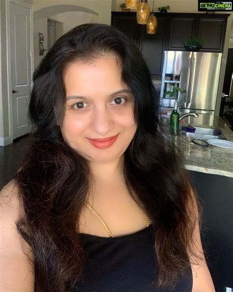 Suchitra Murali Wiki Biography Age Gallery Spouse And More
