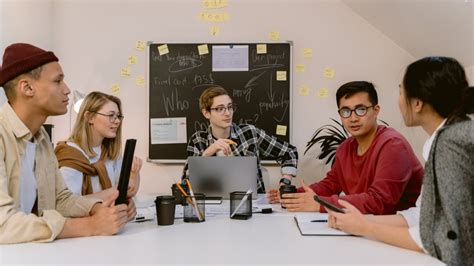 introducing our 10 part series 10 customer and employee experience