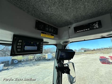 Rbr Vector 300 Spreader In Hepler Ks Item Oj9649 For Sale Purple Wave