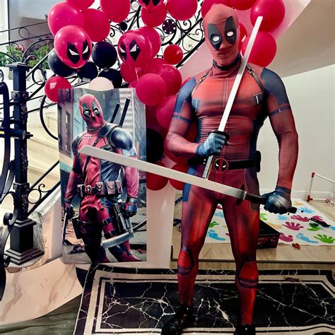 Deadpool Super Junak Partyboom