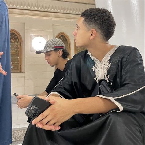 Amine Blal Amineblal Snapchat Stories Spotlight And Lenses