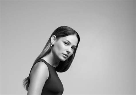 כאמא לשלושה ילדים מור סילבר עוזבת ופותחת דף חדש Tmi