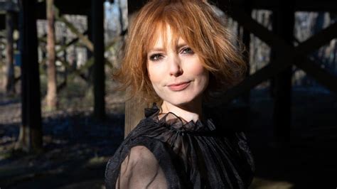 Alicia Witt Releases New Collection Of Music Cnn