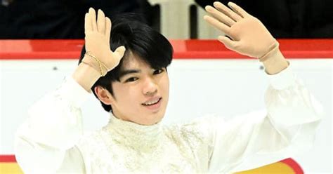 사진 차준환왕자님의 손인사