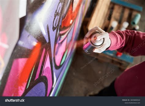 Categoría «grafiti Persona De Fotos E Ilustraciones De Stock 67 439 Imágenes Shutterstock