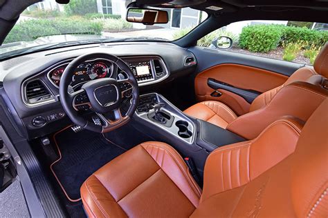 Srt Hellcat Challenger Interior