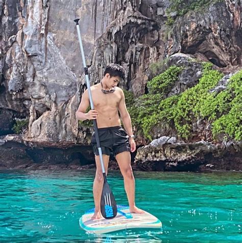 ទុក្ខជាន់ទុក្ខ ឪពុកសង្សារ Net Idol ថៃ Gigi ត្រូវបានដកហូតពីតំណែង