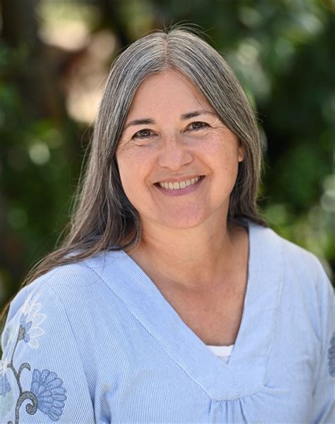 Ellen Abramss Instagram Twitter And Facebook On Idcrawl