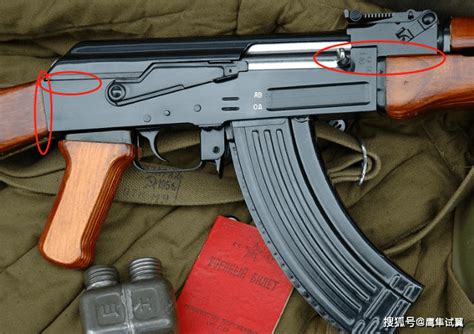 Akm和ak47得主要区别在哪？哪一个更强一些？型号枪管冲压机