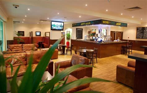 Hotel Arora International ⋆⋆⋆⋆ Crawley United Kingdom Season