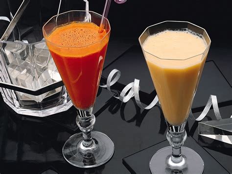 Drink Fresh Glasses Wallpaper Hd Food 4k Wallpapers Images And Background Wallpapers Den