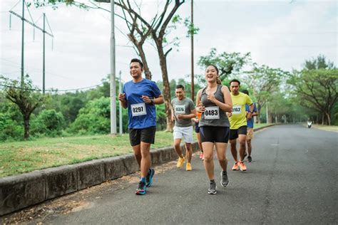 Jarak Lari Marathon Berapa Km Ketahui 8 Jenisnya Di Sini