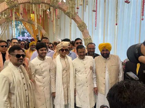 Watch Arvind Kejriwals Cute Dance At His Daughters Wedding Who Is His Son In Law Sambhav Jain