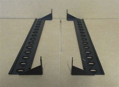 2 X Apc 870 5426 R4 V0 Cable Retention Bracket Black 15 Without Screws