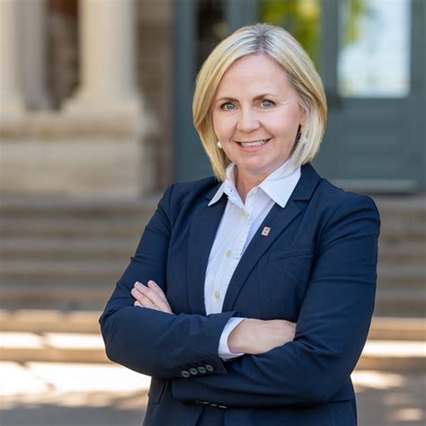 President Stacee Yardley Mciff Honored By Southern Utah University