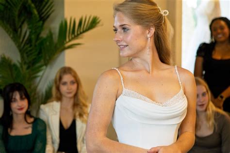 Welcome To Plathville Lydias Wedding Dress Shopping Photos