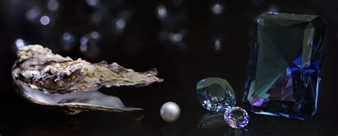 June Birthstones Pearl Moonstone Alexandrite Agate Cats Eye