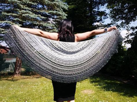 Wzór Pdf Adele Smile Hc Etsy Canada Adele Poses Etsy