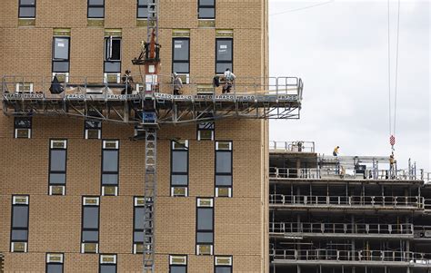 Higher Rates Expected To Slow Canadian Residential Construction